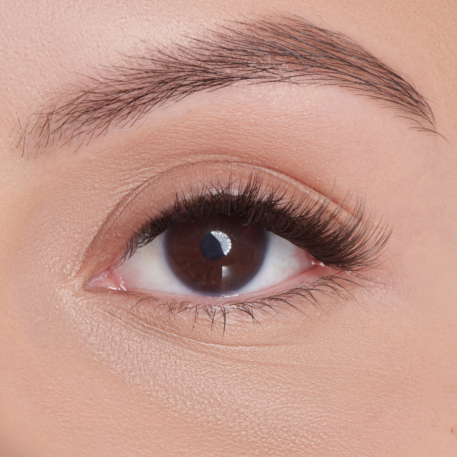 Full Glam False Eyelashes & Fluttery Lash Extensions – KISS USA